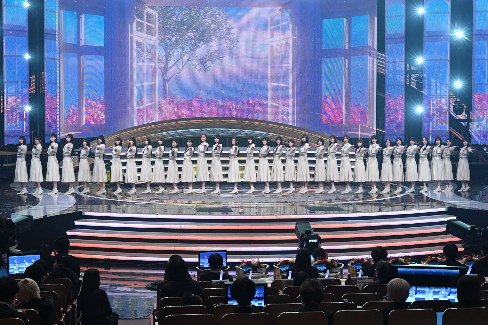 (画像15/38) 【「第75回NHK紅白歌合戦」リハ1日目】乃木坂46・ME:I・あいみょん・櫻坂46ら豪華集結＜写真特集＞ - モデルプレス