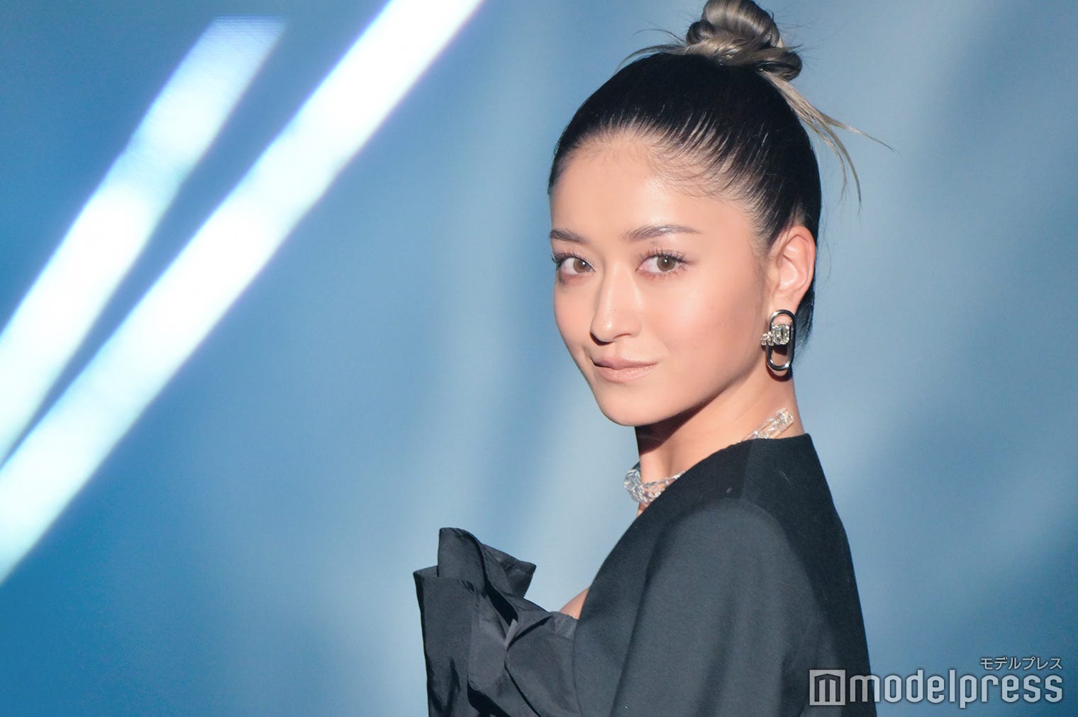 画像67 79 人生初ボブイメチェン話題のみちょぱ、セルフカットの瞬間公開「表情が可愛すぎる」「ブラックドレスも素敵」と反響 モデルプレス