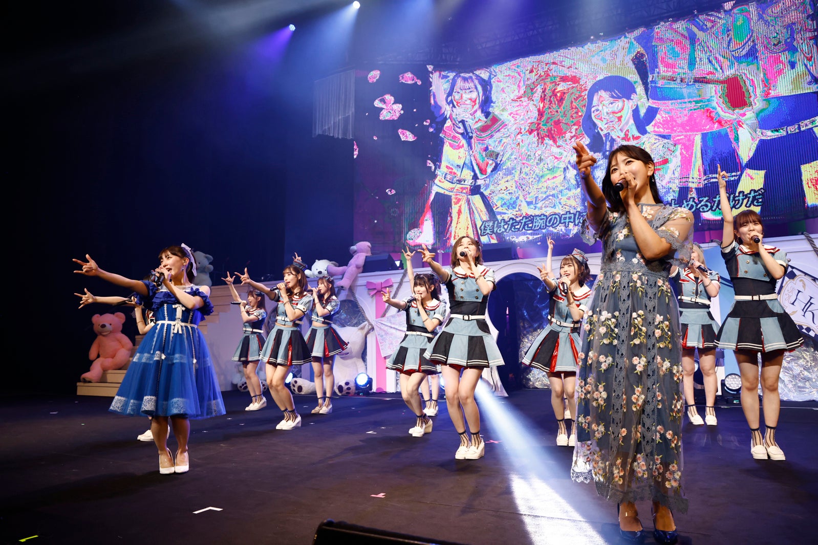 (画像16/25) 田中美久、指原莉乃のサプライズ登場に号泣 HKT48卒業コンサートにOG集結 - モデルプレス