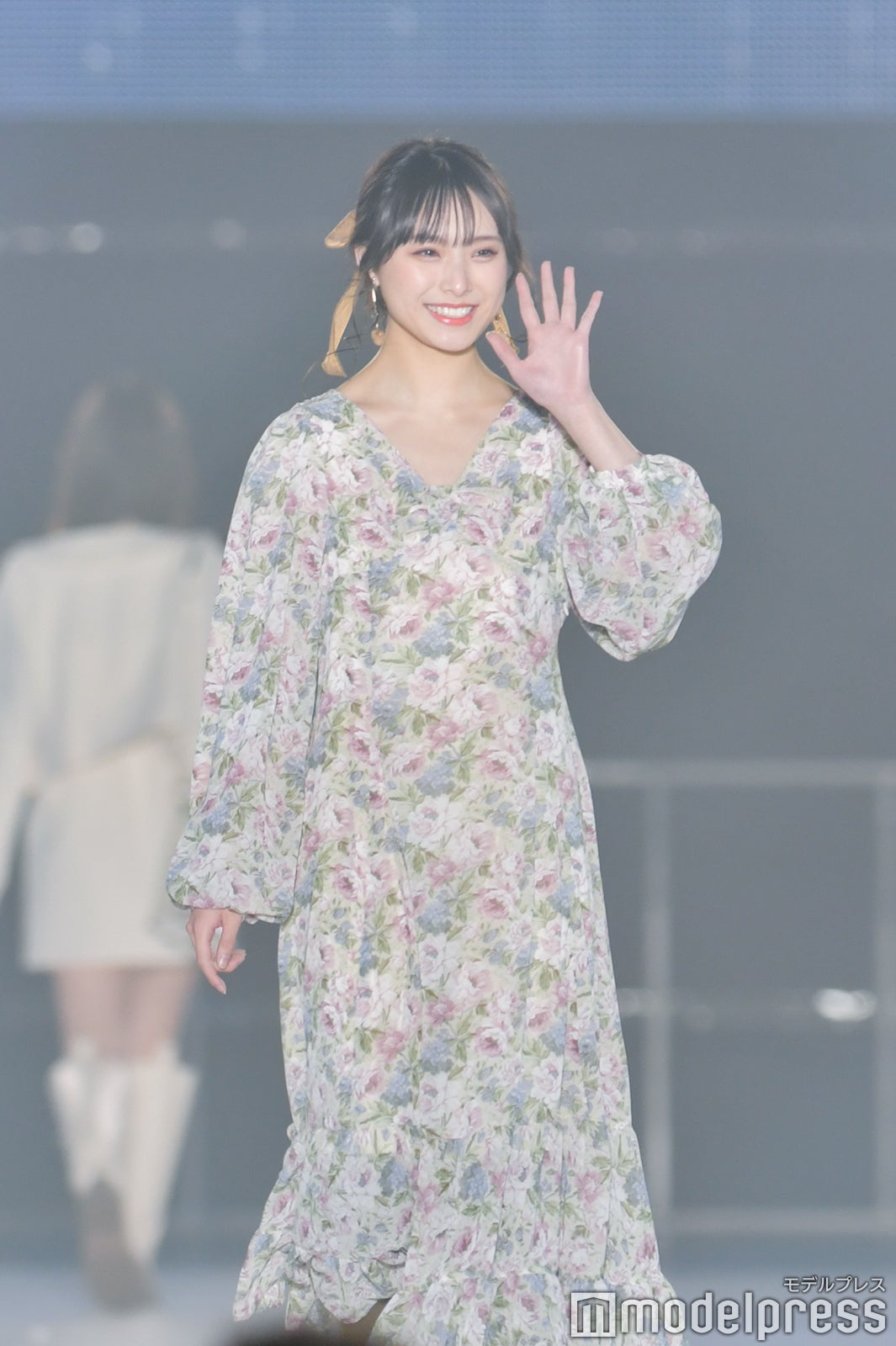 (画像8/10) NMB48梅山恋和、ショーパンで美脚披露 カジュアルもガーリーもハマる正統派ビジュアルに注目＜関コレ2021S／S＞ - モデルプレス