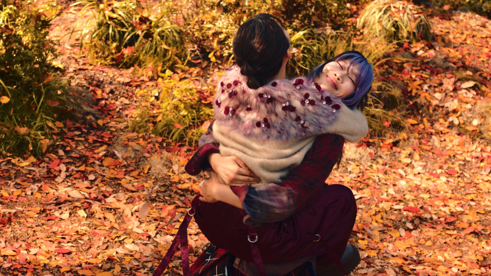 (画像9/14) HANA・NAOKO＆伊藤沙莉「三角チョコパイ」新CMで初共演 “シリーズ史上最高難度”キレキレダンス披露 - モデルプレス