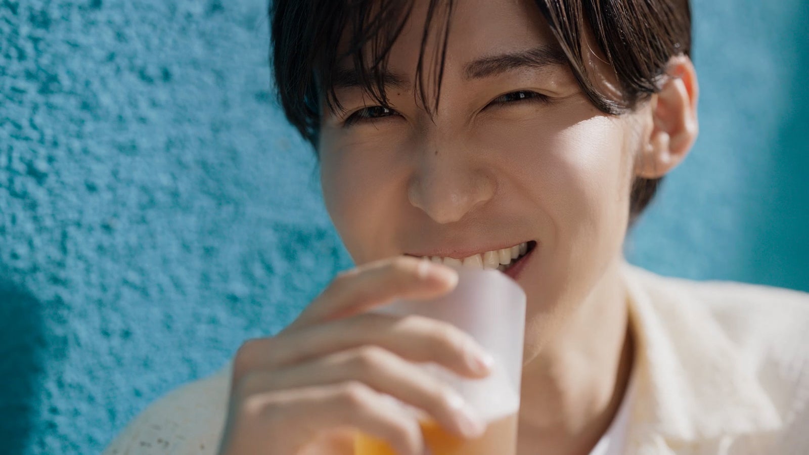 Snow Man目黒蓮が感激「やっと言えます」今田美桜らとCM出演の新ビールお披露目 - モデルプレス