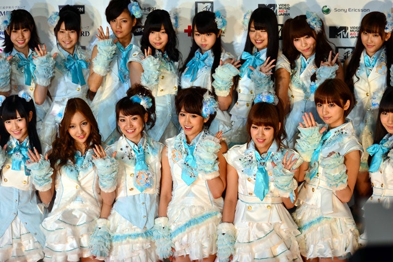 (画像3/5) ＜速報＞AKB48、「MTV VIDEO MUSIC AID JAPAN」レッドカーペットに登場 - モデルプレス