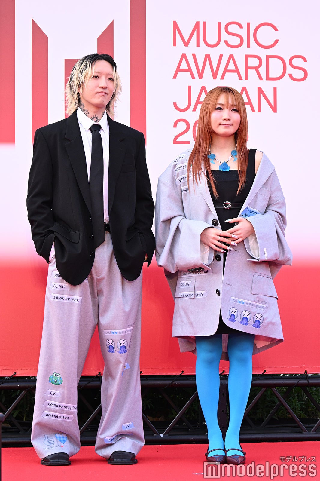 (画像5/7) YOASOBI「MAJ」受賞直後の姿「アイドル」世界中への広がりに喜び「とにかく嬉しい気持ちでいっぱい」【MUSIC AWARDS JAPAN】 - モデルプレス