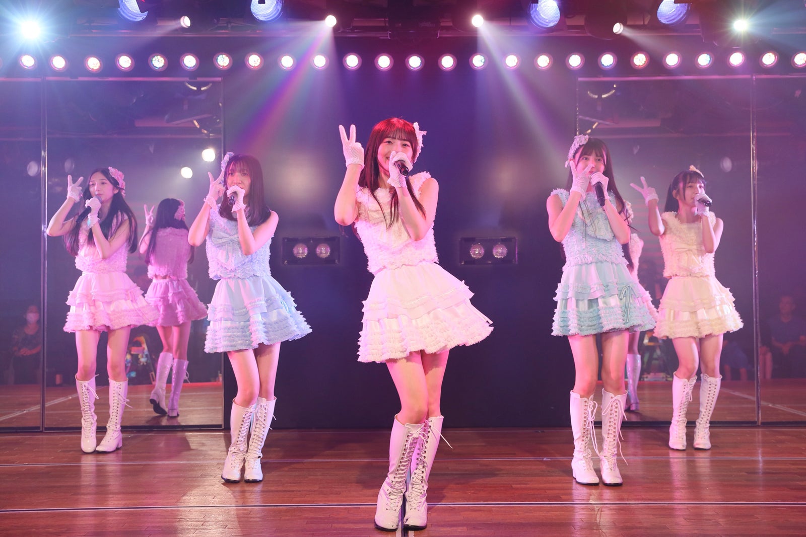 (画像7/20) AKB48・18期研究生、お披露目からわずか3ヶ月で公演デビュー「“神7”を超えるような存在になりたい」 - モデルプレス