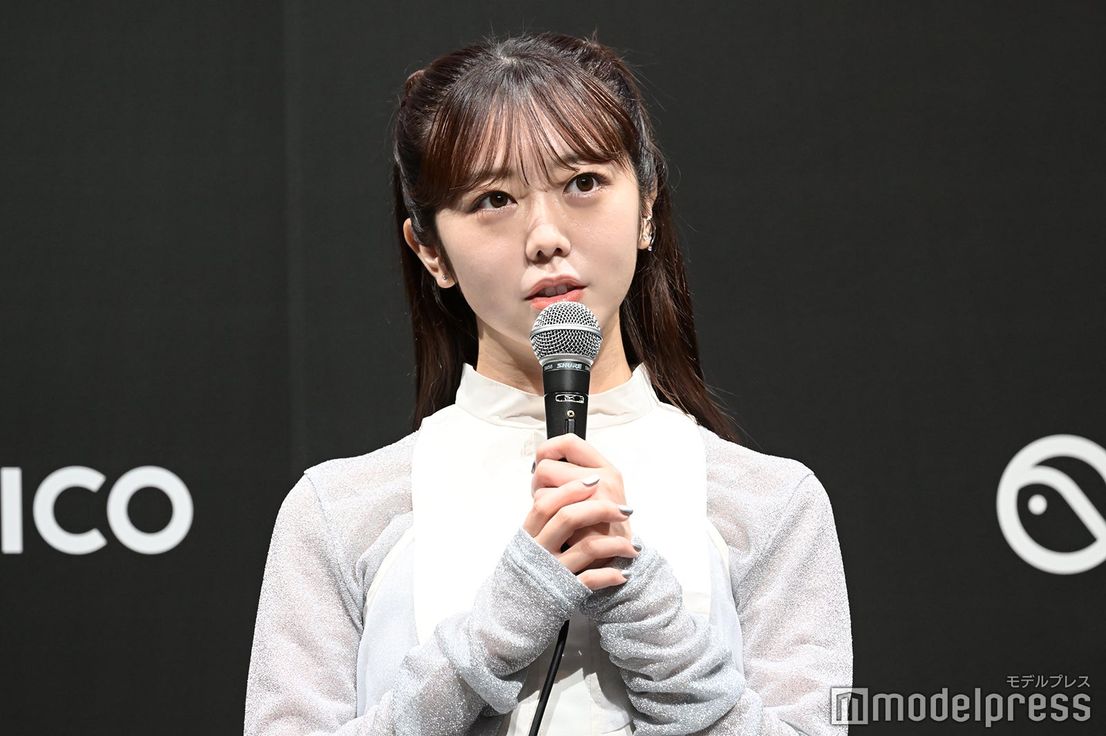 画像6480 山本圭壱&西野未姫夫妻、お揃い顔パックで娘抱く姿が話題「微笑ましい」「素敵な家族」 モデルプレス