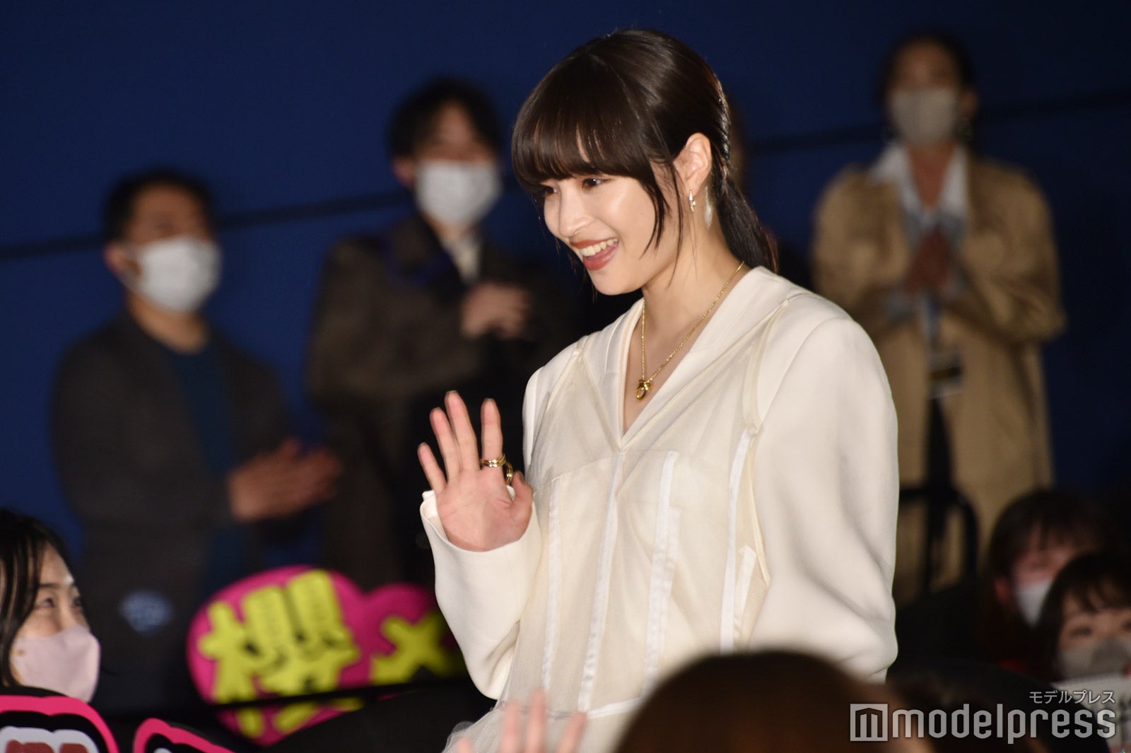 (画像24/24) 広瀬すず、KAT-TUN上田竜也のギャルピースに衝撃「可愛かった」櫻井翔が再現「そうじゃねえだろ？こうだろ！」＜映画 ...