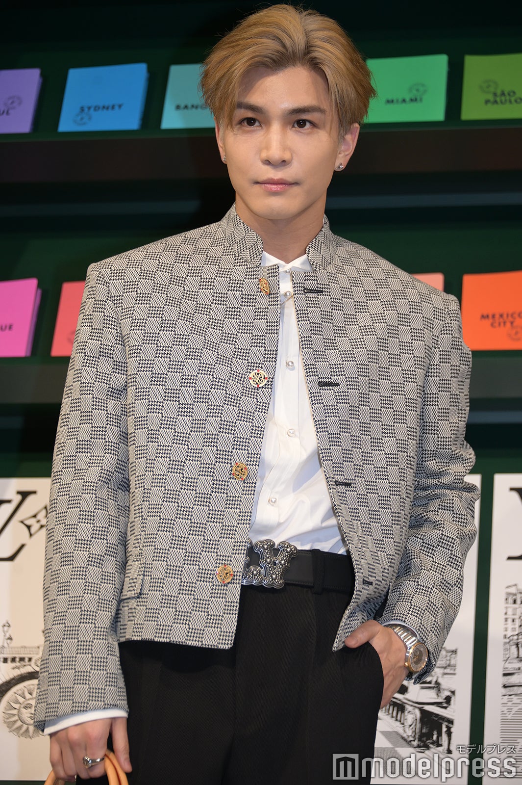 (画像12/30) 三代目JSB岩田剛典＆大沢たかお、“4年ぶり”プライベート2ショット公開「オーラすごい」「エモすぎる」と反響続々 - モデルプレス