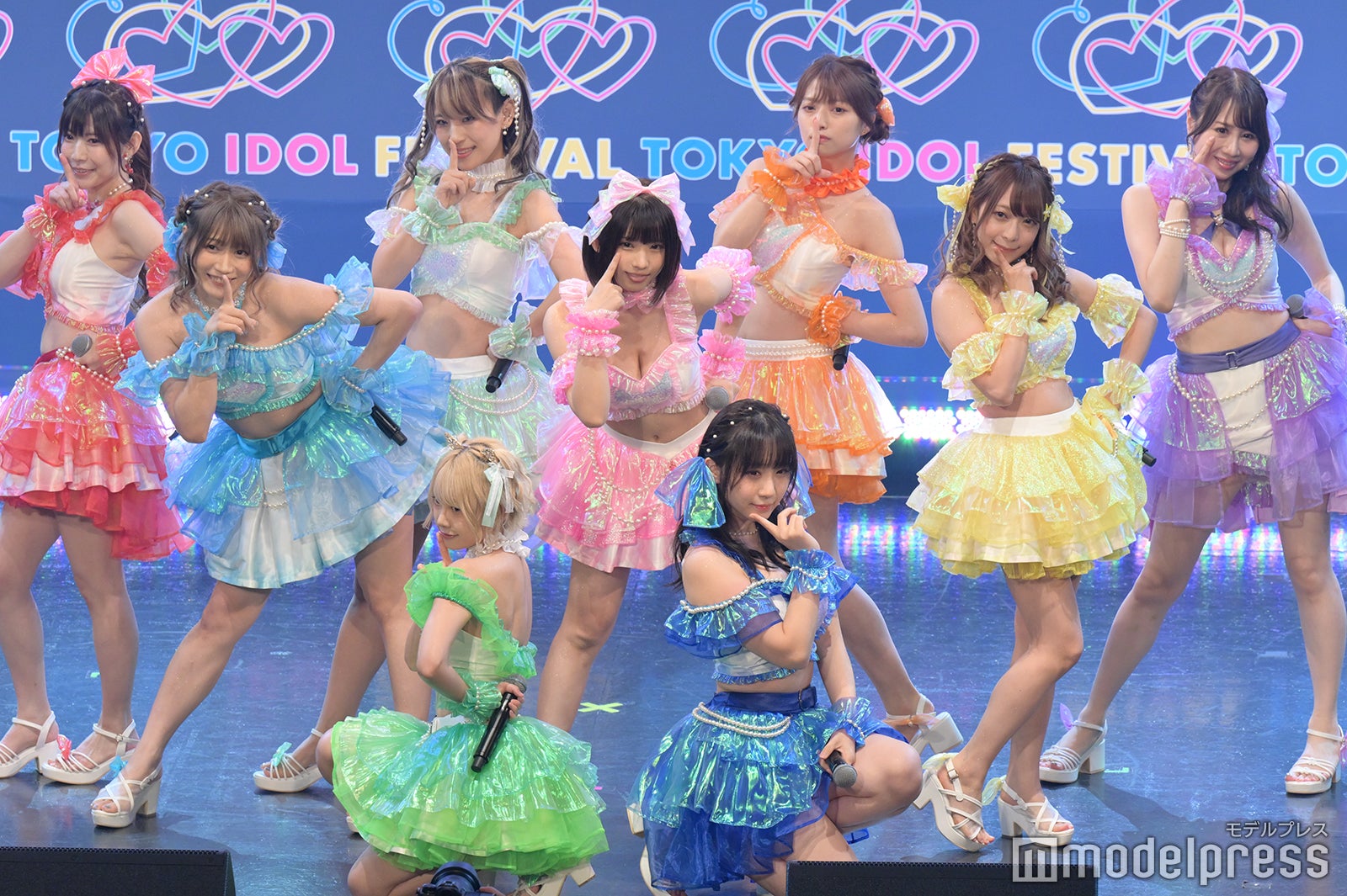 (画像2/29) えなこら所属のPPE41「TIF」で緊張の初ライブに“助っ人”元ベビレ高見奈央登場 バストからステッカー取り出す場面も＜TIF2022＞ - モデルプレス