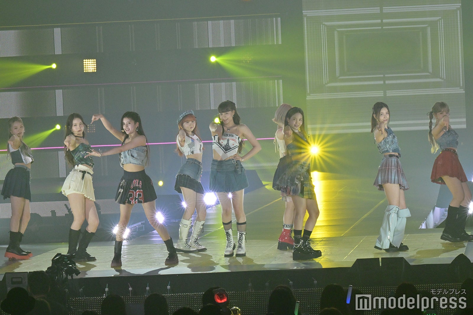 (画像17/35) NiziU、大型ファッションイベント初登場で大トリ ミイヒら新ビジュアルに視線集中＜GirlsAward 2023 S／S＞ - モデルプレス