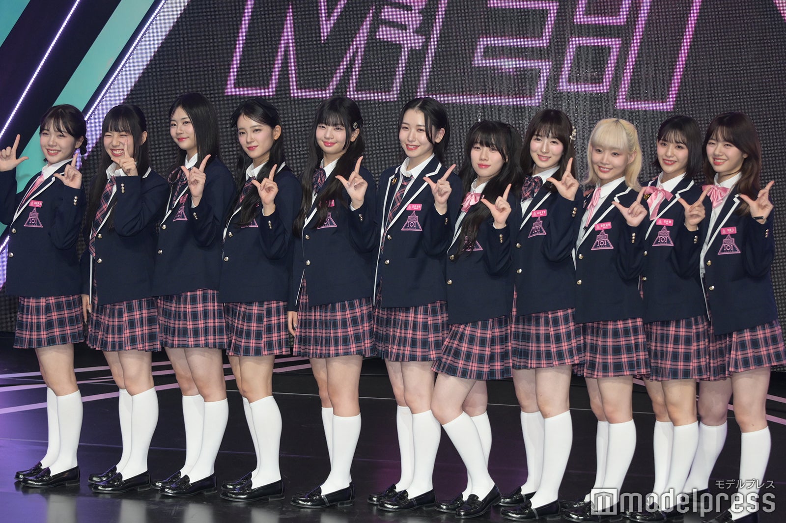 (画像101/157) ＜「日プ女子」スピーチ全文＞デビューメンバー「ME:I」11人が涙で決意表明 - モデルプレス