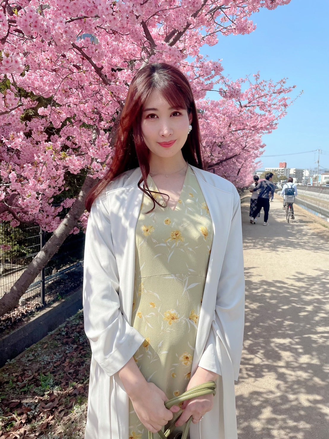 清楚なのに色気もスゴい ファンクラブが人気の“めぐ”って何者？＜インタビュー＞ - モデルプレス