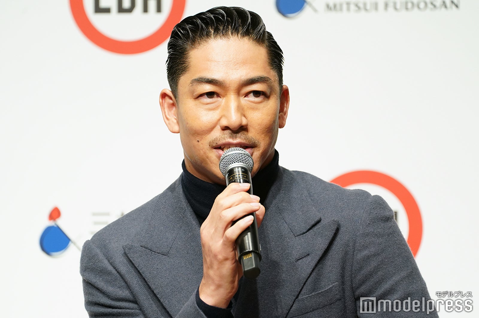 (画像7/19) EXILE AKIRA、息子との貴重な2ショット公開 成長に驚きの声「こんなに大きくなったんだ」 - モデルプレス