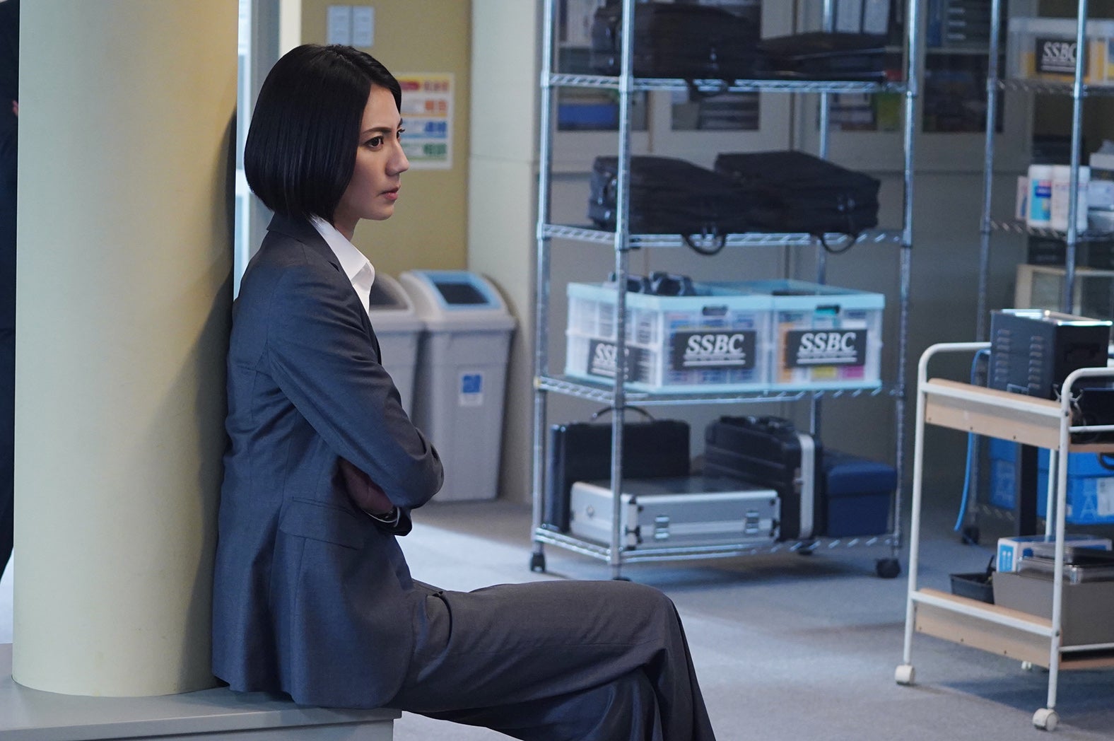 (画像10/11) 【大追跡 第3話】SSBC強行犯係、転落事件を調査 有力な容疑者浮かび上がる - モデルプレス