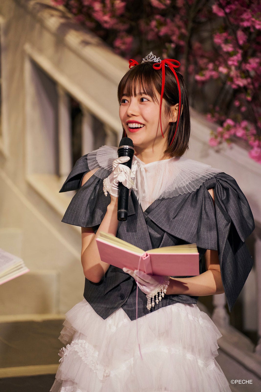 画像4 73 島崎遥香、リボン&フリルコーデで透明素肌輝く 30歳の誕生日迎えサプライズも<peche Party> モデルプレス