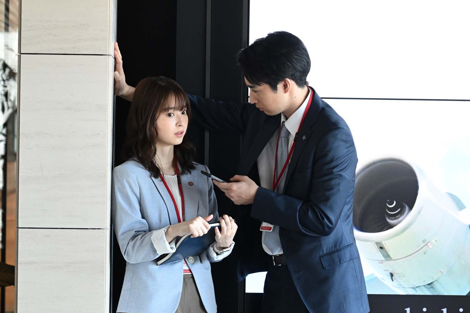 (画像9/36) 「VIVANT」グッズ“別班饅頭”に伏線 別班は8人？予告映像にも鍵？色と数に隠された重要なヒント - モデルプレス