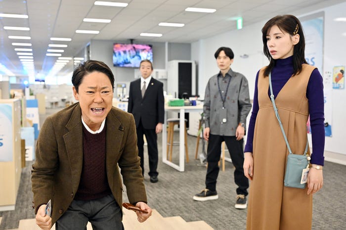 「不適切にもほどがある!」仲里依紗の夫役・柿澤勇人って?“劇団四季出身”美声の持ち主「鎌倉殿の13人」出演も話題 モデルプレス