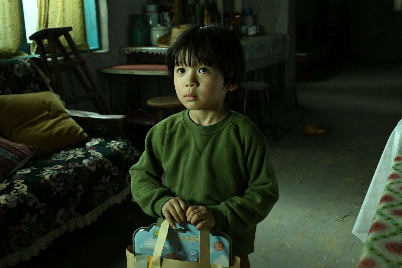 (画像34/58) 「VIVANT」ベキ（役所広司）、ノコル（二宮和也）との出会い・アディエル＆ジャミーンとの関係性…壮絶過去発覚で「胸が痛い」「涙腺崩壊」の声 - モデルプレス