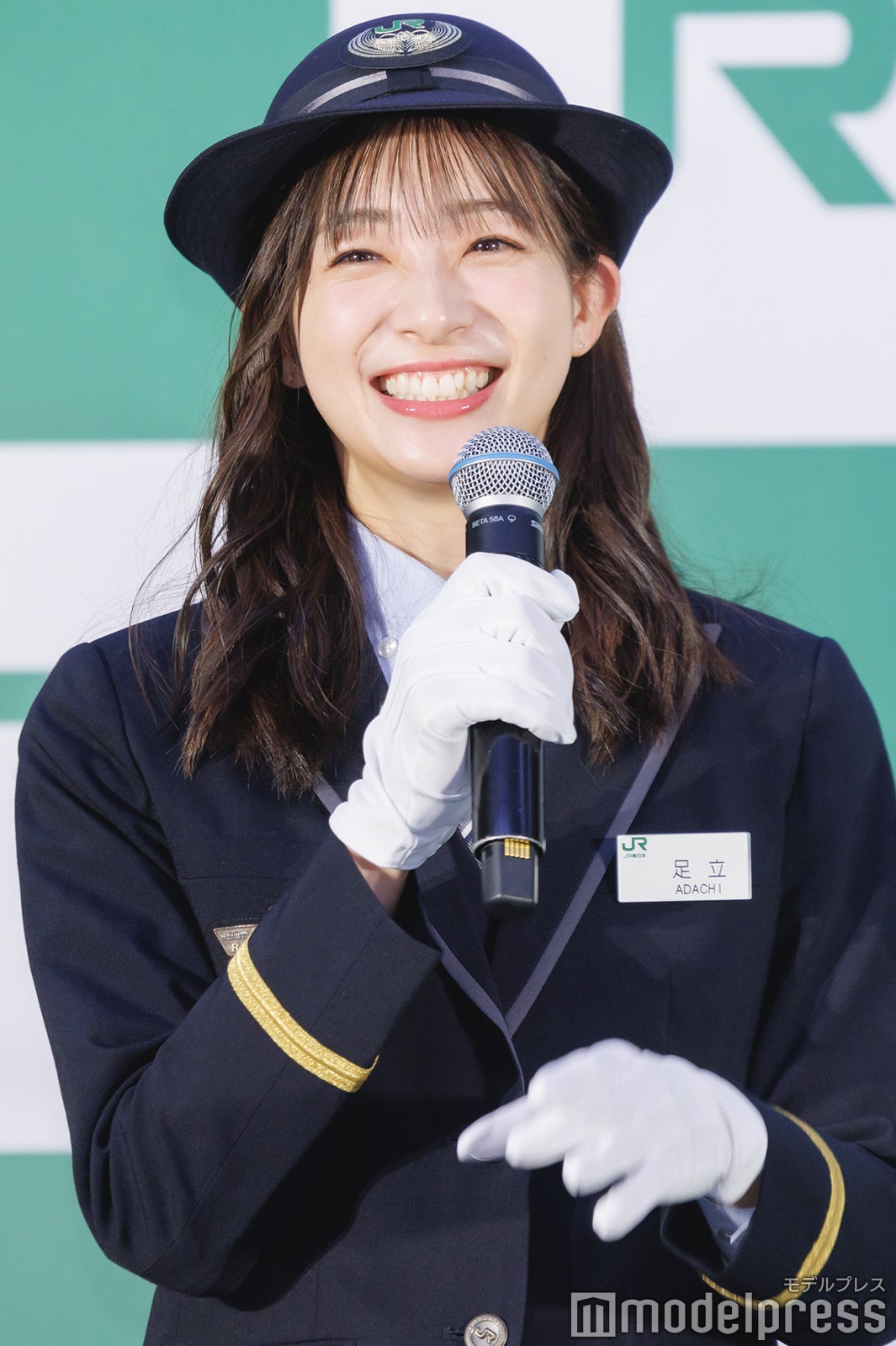 画像98 99 足立梨花、夫・tatsuと「あまちゃん」鑑賞で「聖地巡礼してみたい」新婚旅行の予定にも言及 モデルプレス