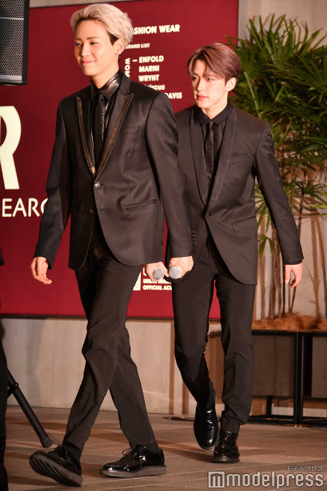 (画像44/91) JO1「YSL」とパートナーシップ締結 黒スーツ姿で登壇 - モデルプレス