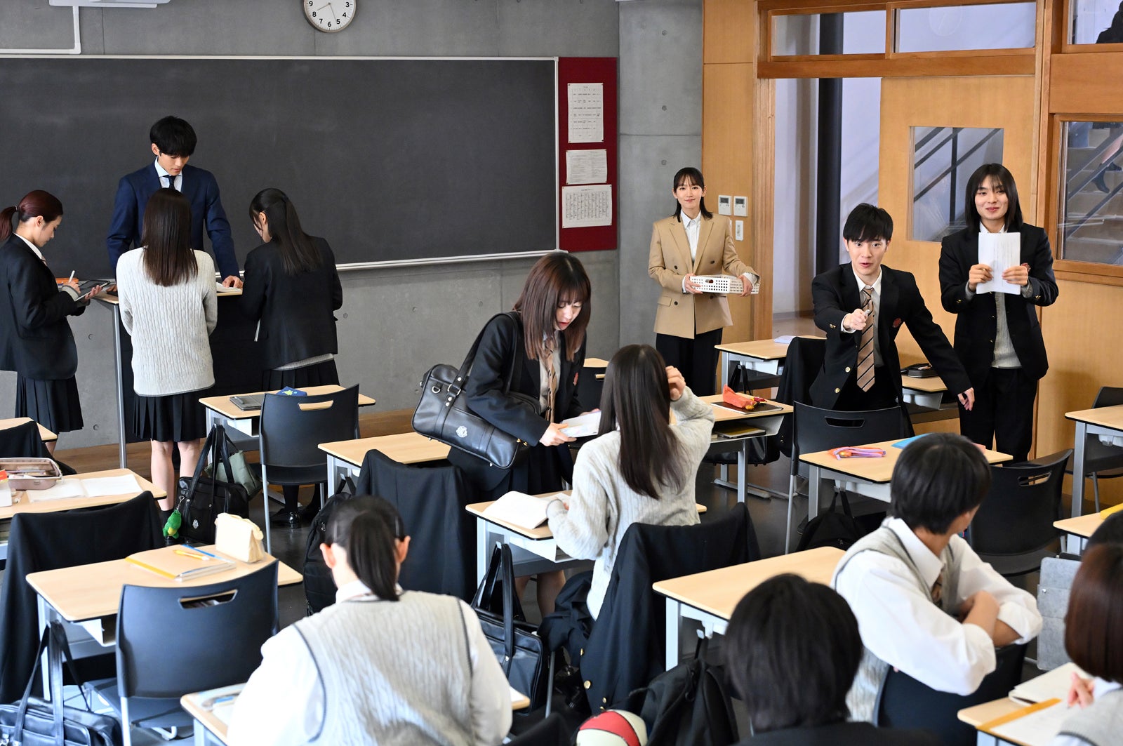 画像6 65 「御上先生」富永役・蒔田彩珠の涙にもらい泣きする人続出「苦しい」「振り幅がすごい」朝ドラ「おかえりモネ」でも“神演技”と