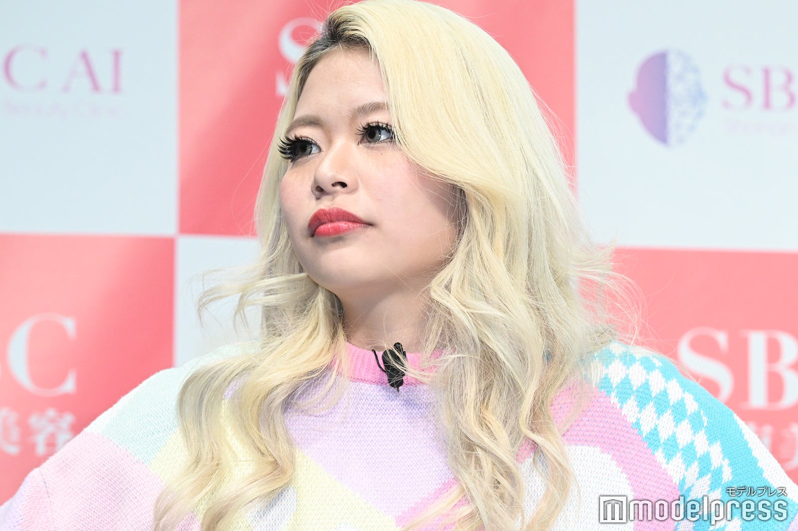 (画像7/19) エルフ荒川、ガングロメイクで黒ギャルに変身「違和感ない」「盛れてる」と絶賛の相次ぐ - モデルプレス