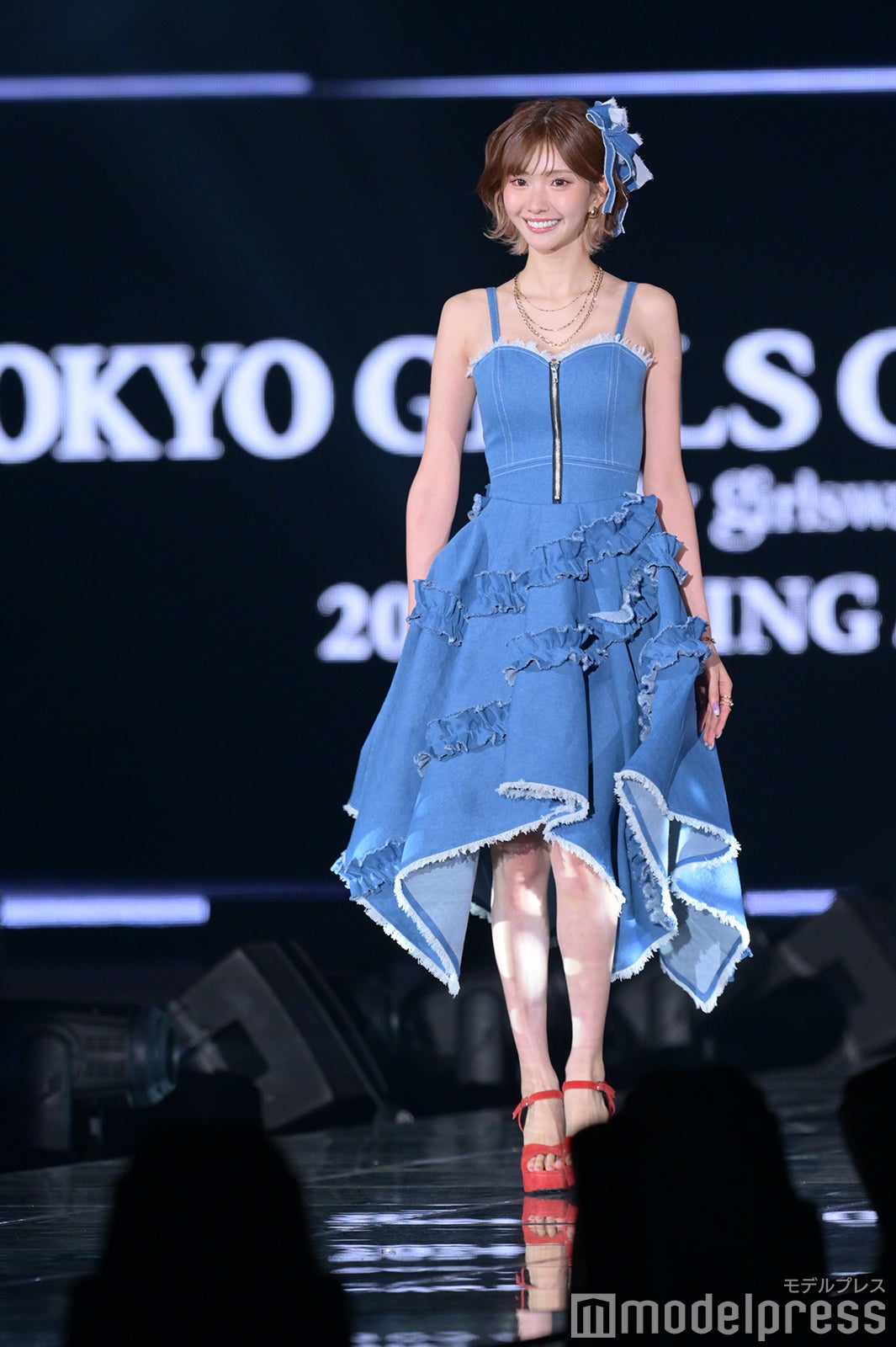 (画像12/19) “伝説のキャバ嬢”ひめか、初TGCランウェイ ほっそり美脚際立つ【TGC 2024 S／S】 - モデルプレス