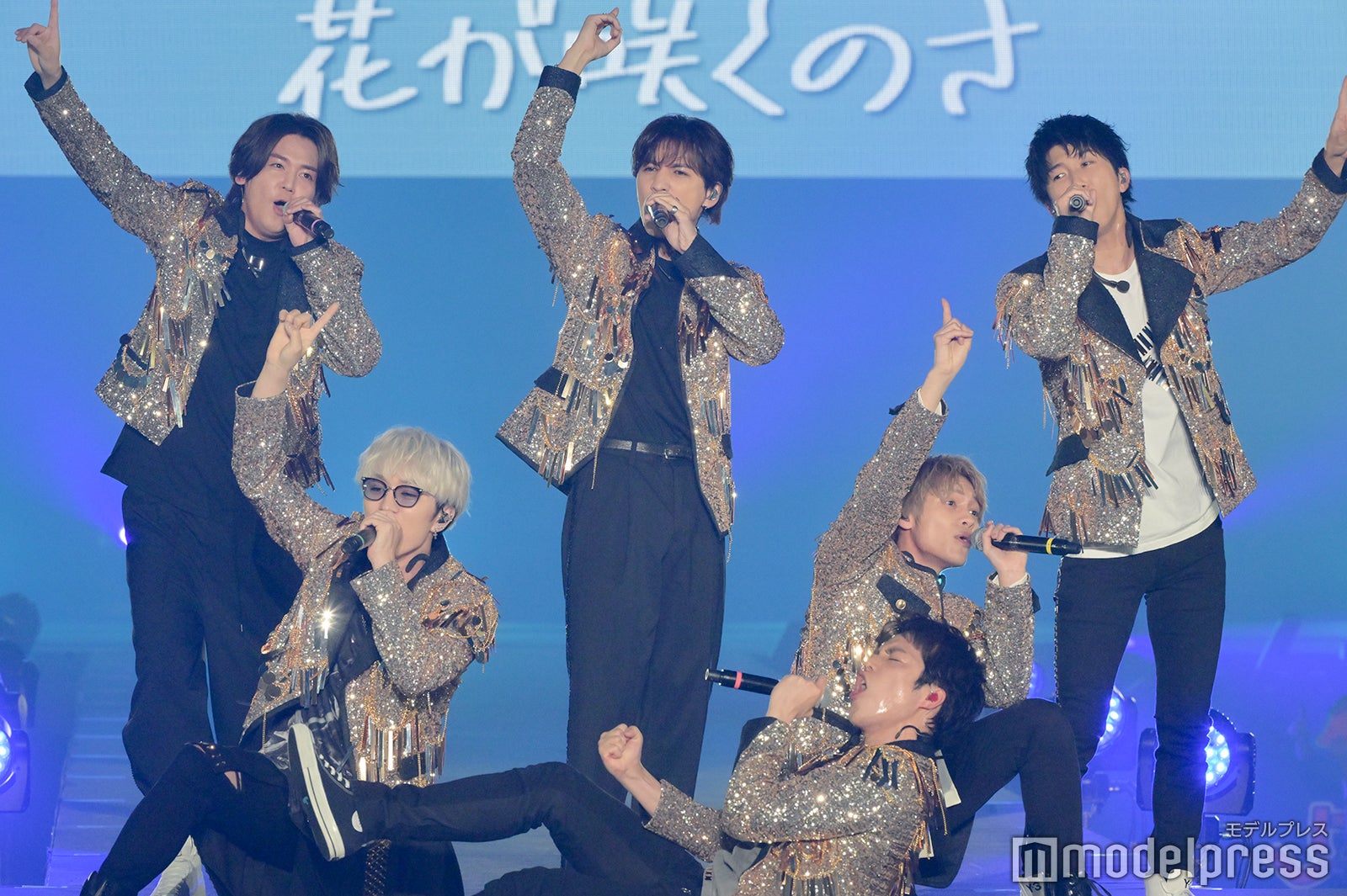 WEST.「TGC」シークレット登場で会場騒然 全4曲全力パフォーマンス＜TGC しずおか 2024＞ - モデルプレス