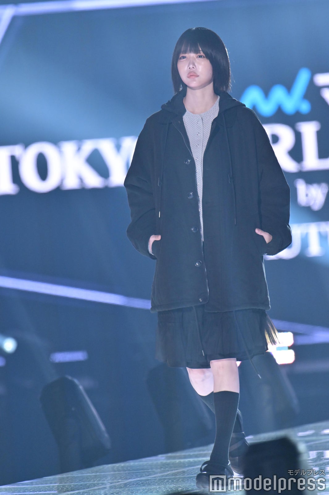 (画像4/5) あの、ブラックコーデでクールな眼差し 【TGC2025A/W】 - モデルプレス