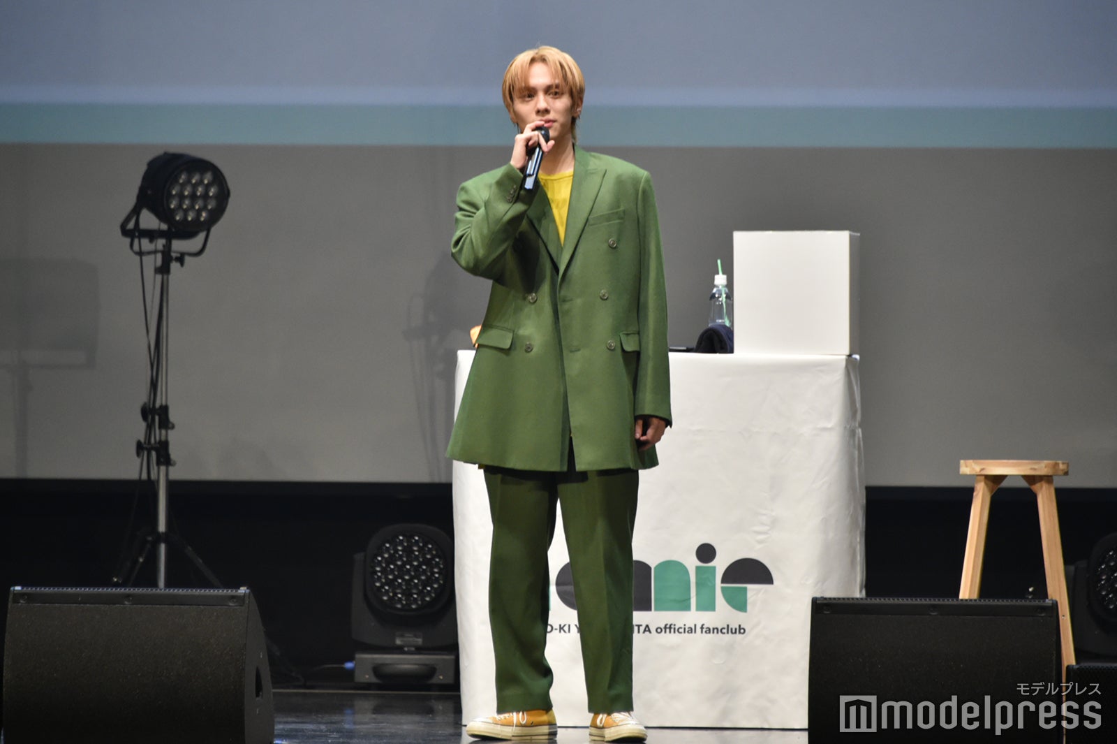 (画像49/55) 山下幸輝、サプライズ登場の綱啓永と「君の花になる」8LOOM全5曲パフォーマンス＜「ホミパリ」独占取材＞ - モデルプレス