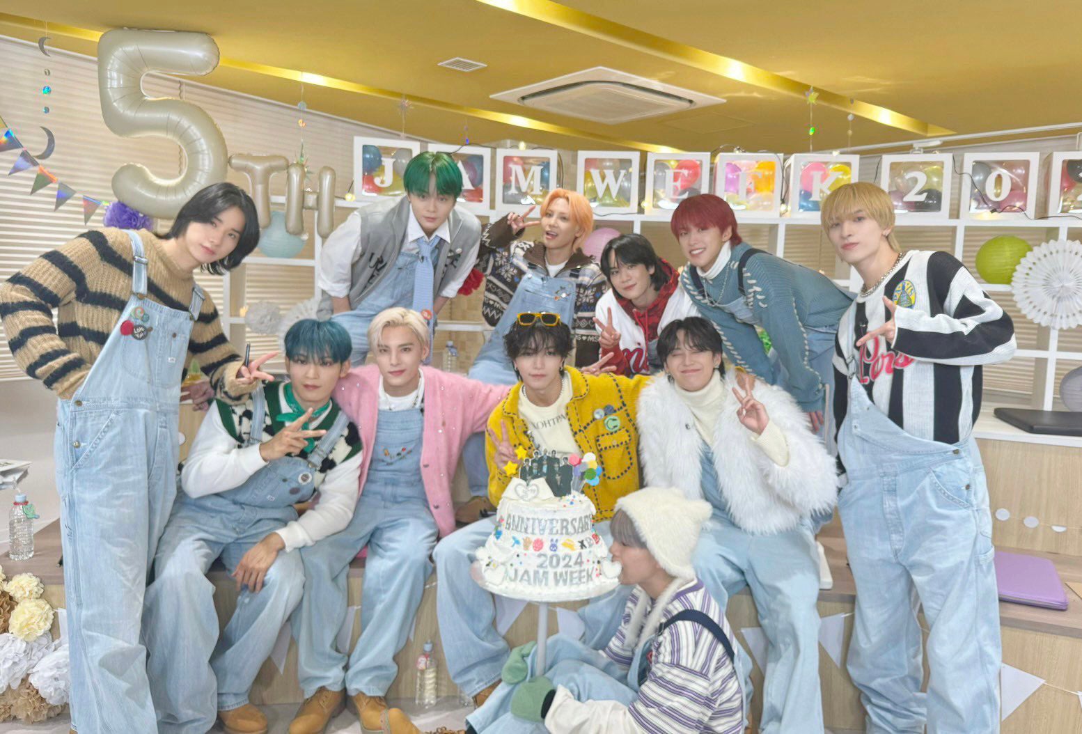 JO1、初ベストアルバムリリース発表 収録楽曲はファン投票で決定 - モデルプレス