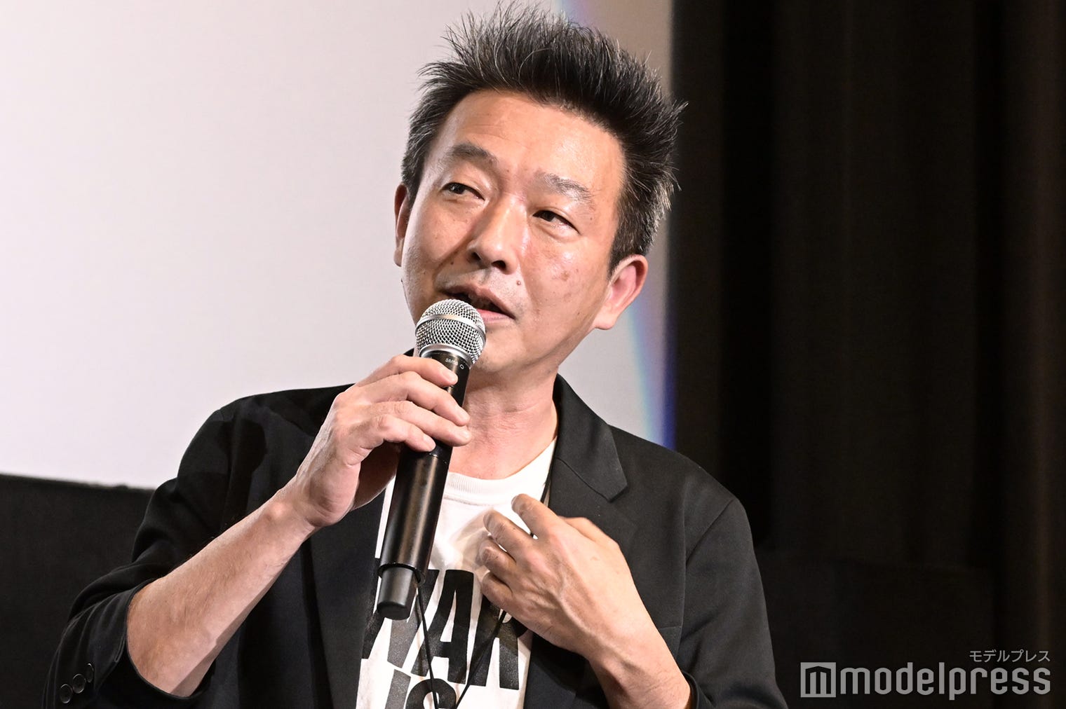 画像14 25 桜庭ななみ、艶肌際立つ肩出しドレス姿 撮影2か月前から練習したこととは? モデルプレス