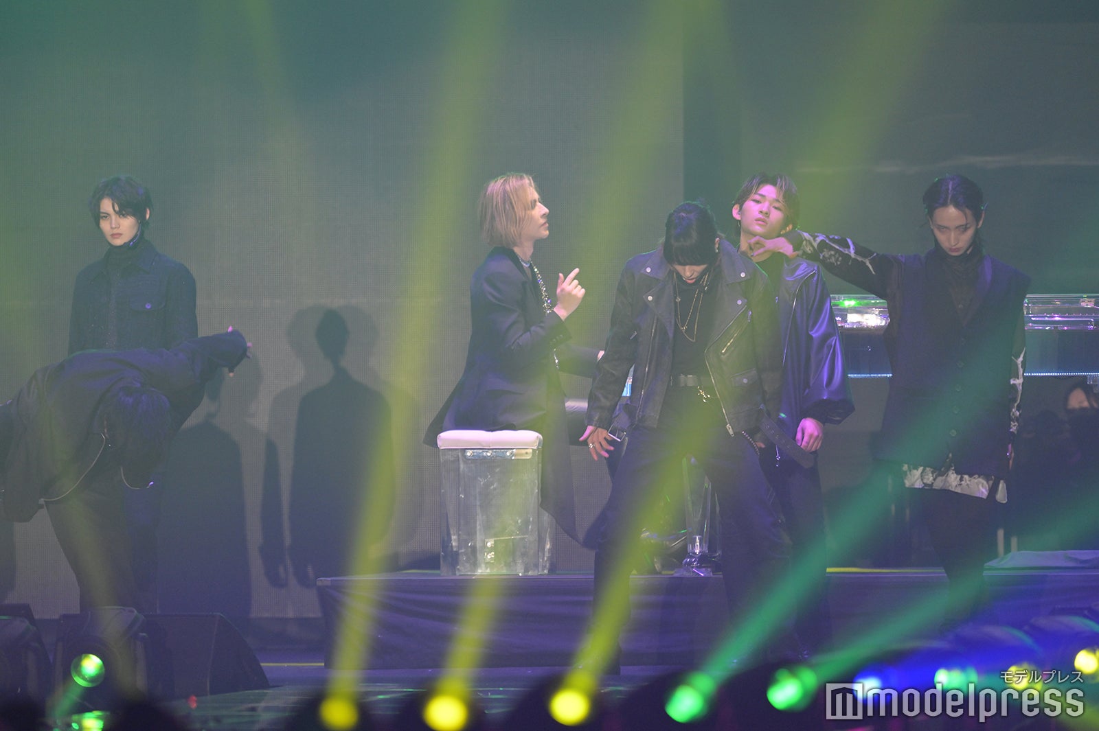 (画像3/44) YOSHIKI「TGC」に降臨 自身プロデュース「XY」デビュー曲初パフォーマンスで圧倒＜TGC 2023 S／S＞ - モデルプレス