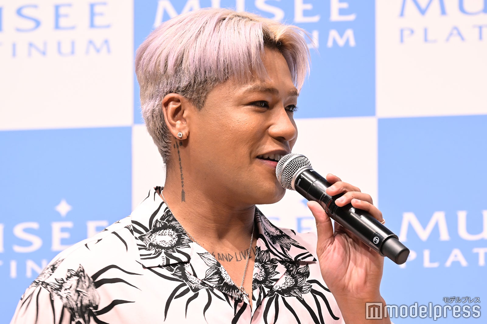 (画像7/45) 三代目JSB・ELLY、20歳の秘蔵写真公開「昔のEXILE ATSUSHIさんです（笑）」 - モデルプレス