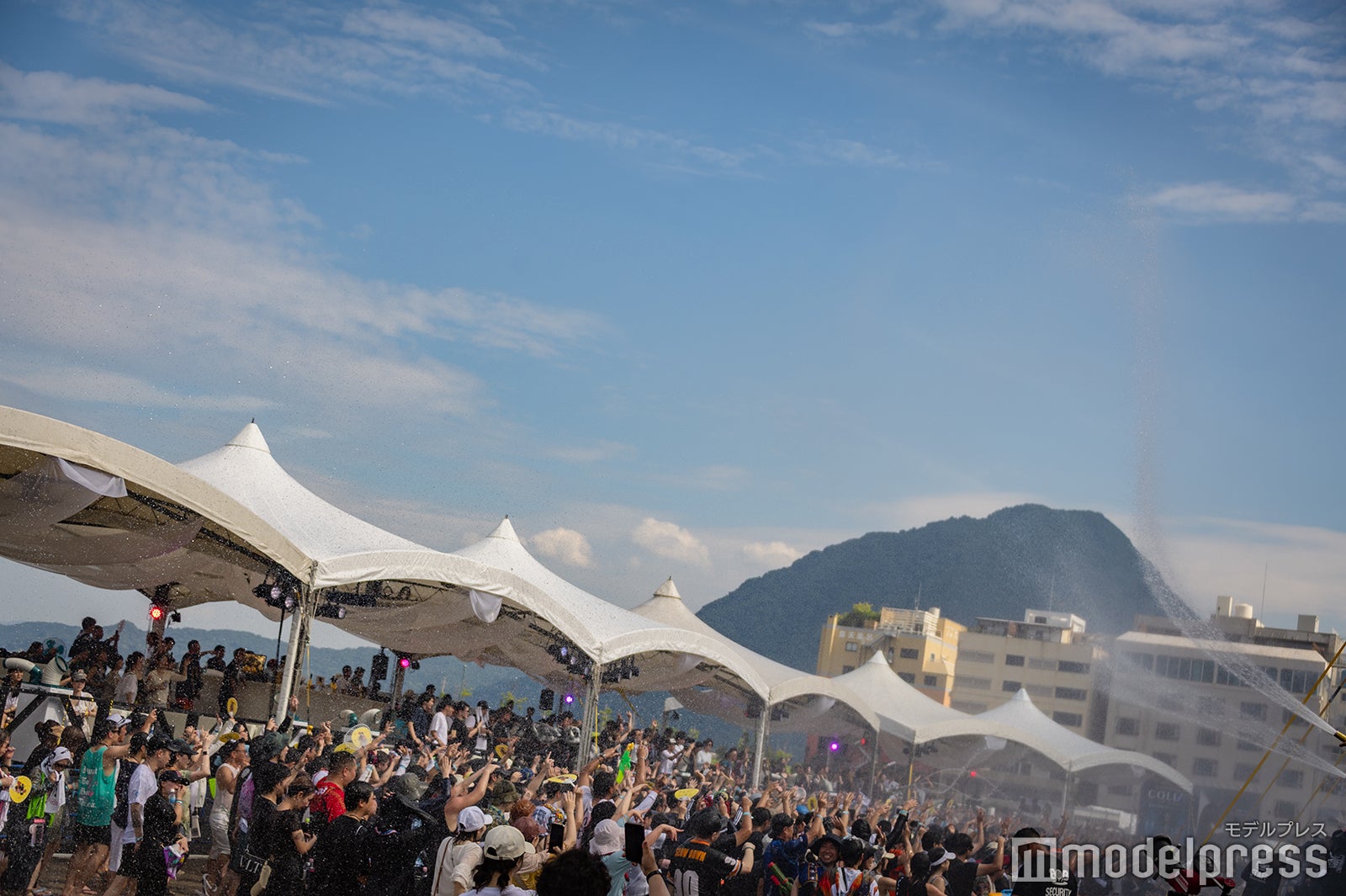 (画像35/36) 【速報】ホリエモン主催「BOB2025」開幕 別府温泉ぶっかけフェスに観客熱狂 - モデルプレス
