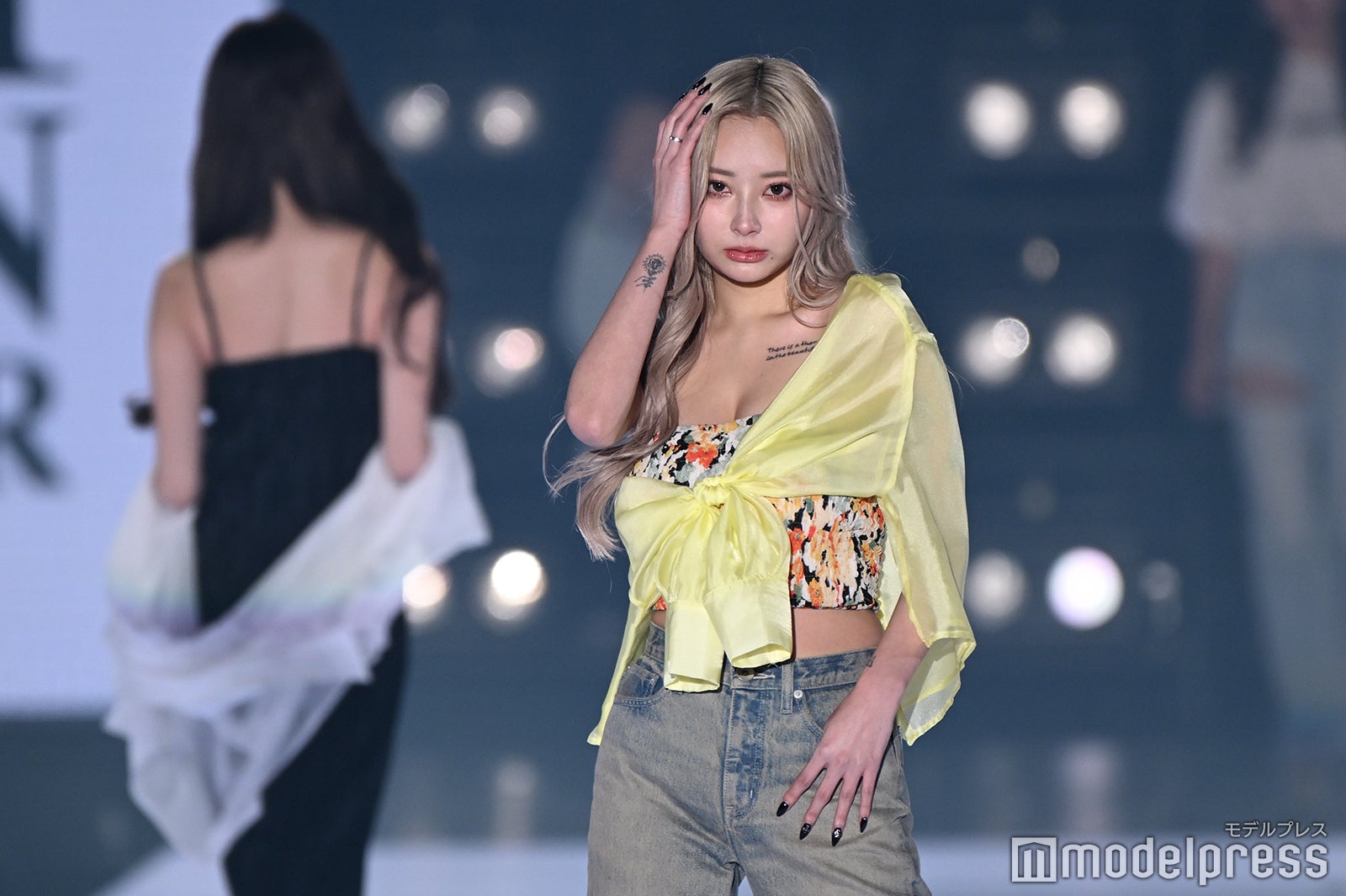 (画像7/16) 「小悪魔ageha」PyunA.（ぴょな）、美バスト＆くびれ披露で抜群スタイル際立つ【関西コレクション 2024 S／S】 - モデルプレス