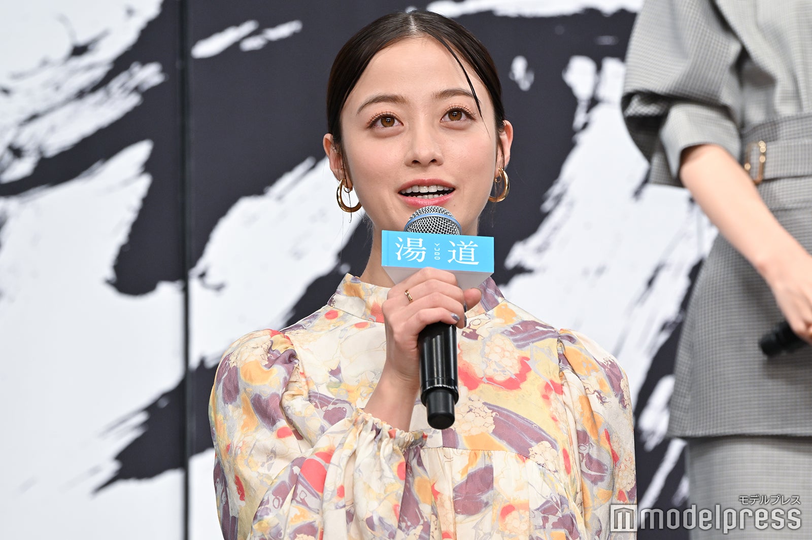 (画像81/86) 橋本環奈＆伊藤沙莉「紅白歌合戦」司会に2024年朝ドラ主演が抜擢「さすが」「今年の顔の2人」と話題 - モデルプレス