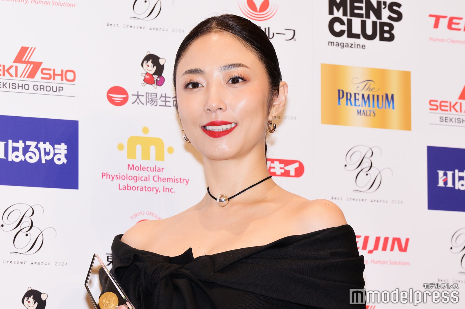 (画像52/53) MEGUMI、ボブヘアで雰囲気ガラリ 和装ショットに反響「別人級」「似合ってる」 - モデルプレス