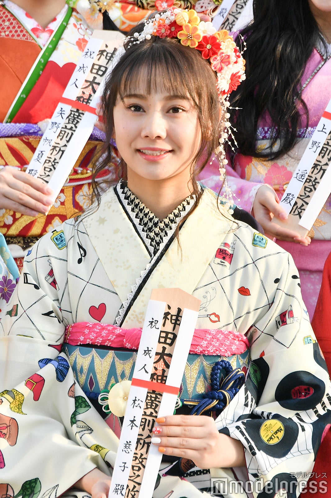 (画像54/200) AKB48グループ42人成人で艶やか晴れ着姿 NGT48本間日陽＆AKB48大盛真歩がセンター - モデルプレス