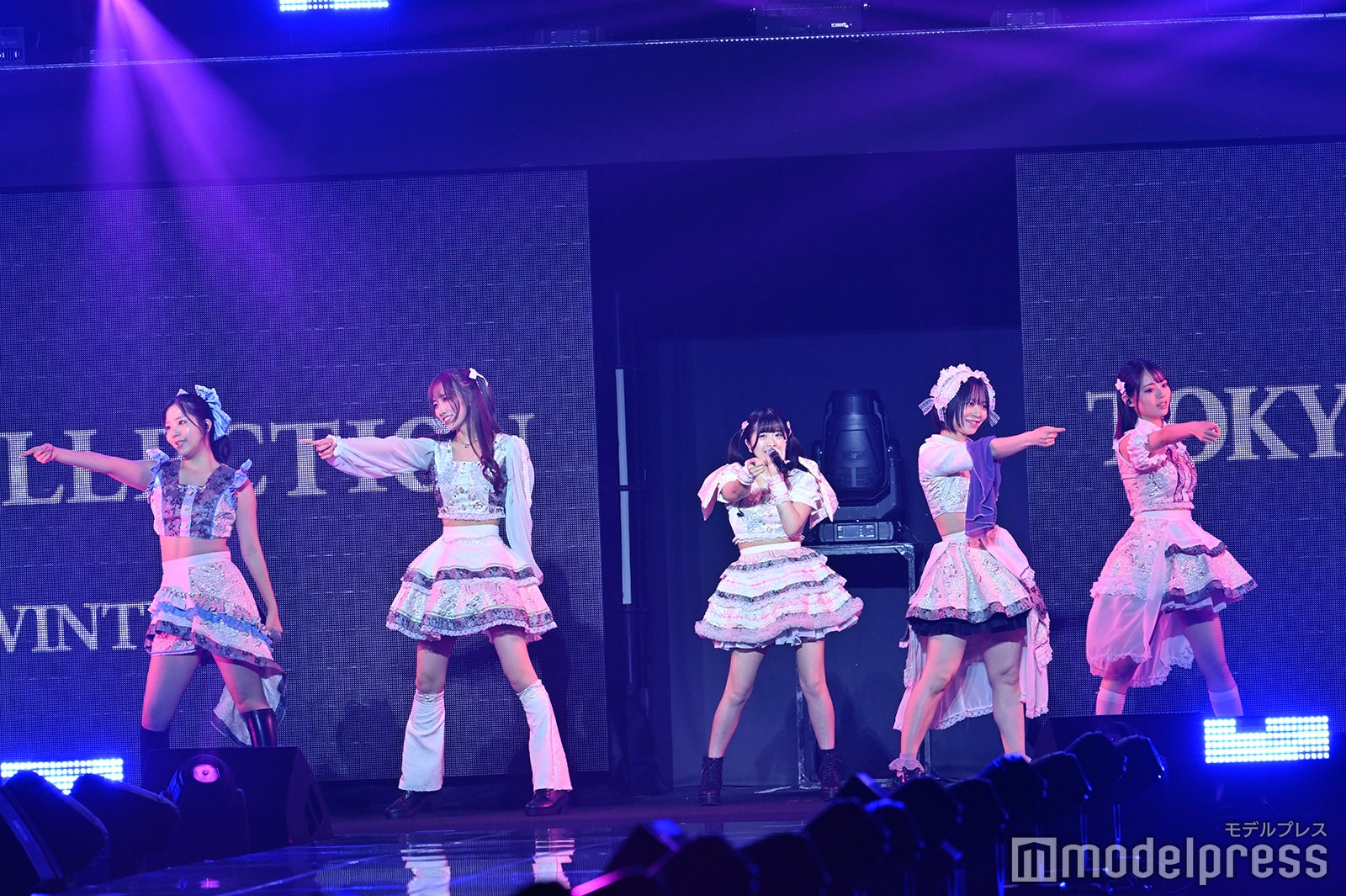 (画像14/196) 鷲見玲奈、産後初のイベントで1年ぶりにMC復帰 祝福に笑顔【TGC 2024 A／W】 - モデルプレス