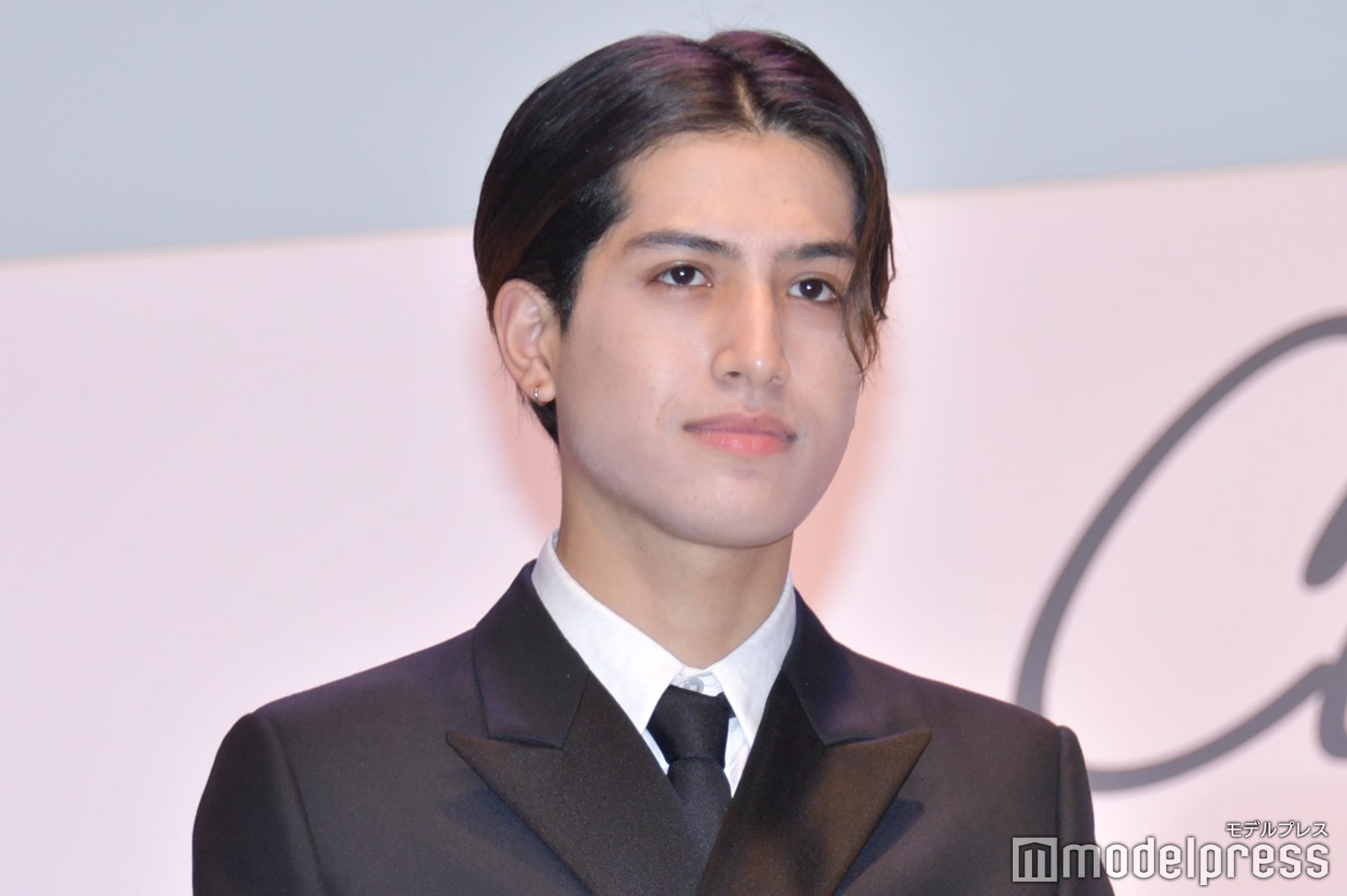 (画像3/16) TWICEモモ＆kemio、“お互いファン”の仲良し2ショット公開にファン歓喜「やり取り可愛い」 - モデルプレス