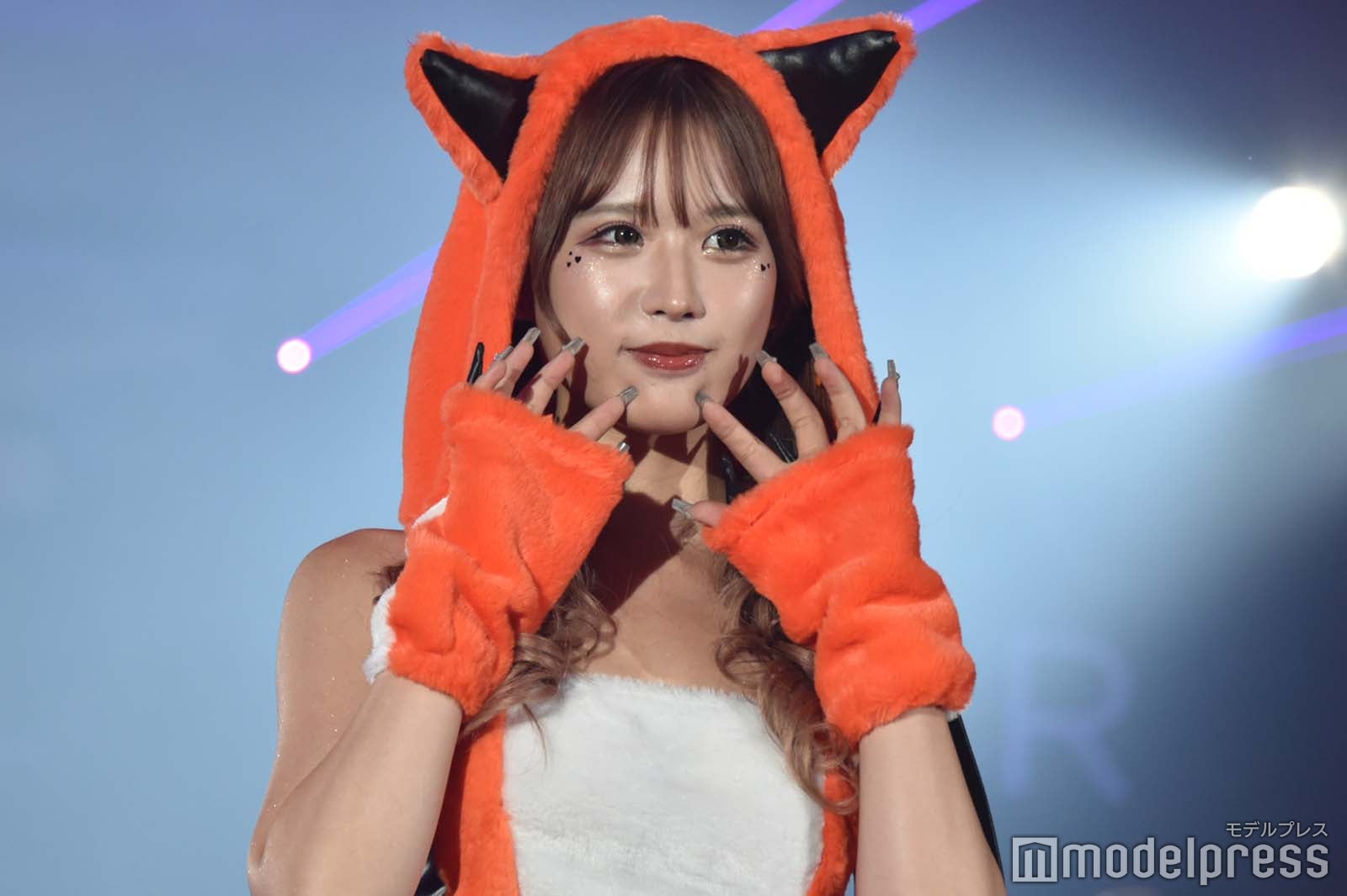 画像32 64 伊藤桃々、水着姿で美ボディ披露「セクシー」「スタイル良い」と反響 モデルプレス