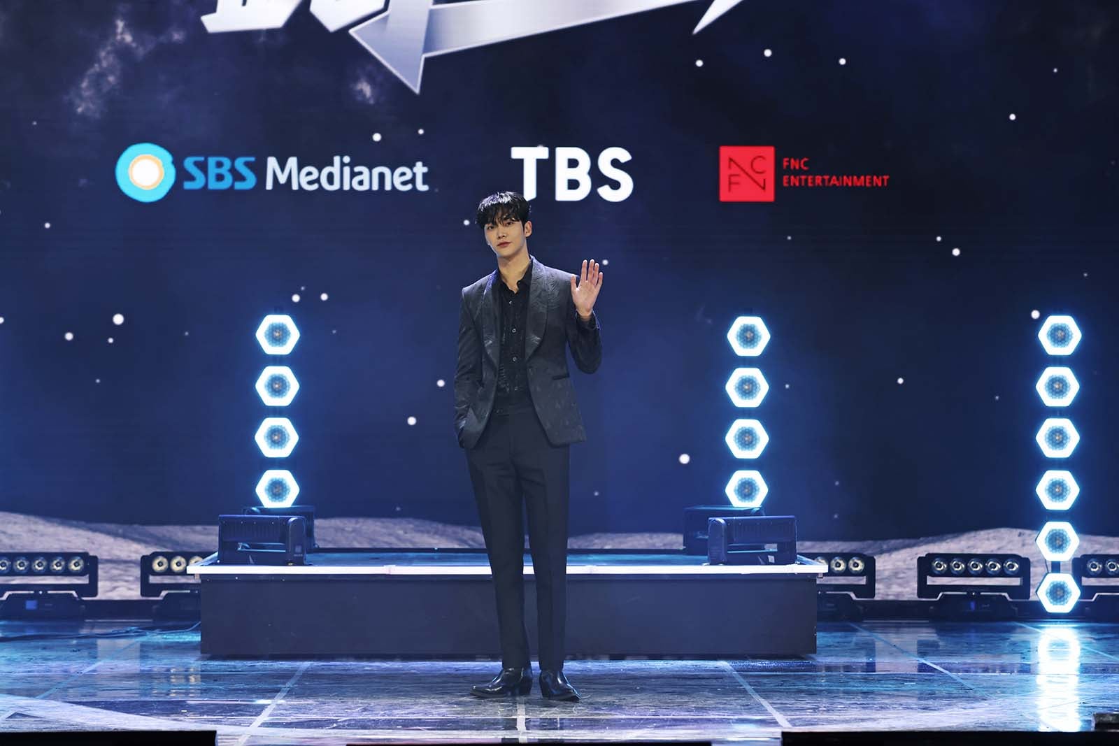 (画像3/17) SF9ロウン＆HKT48矢吹奈子は「相性が良い」初MC起用理由を制作Pが明かす - モデルプレス