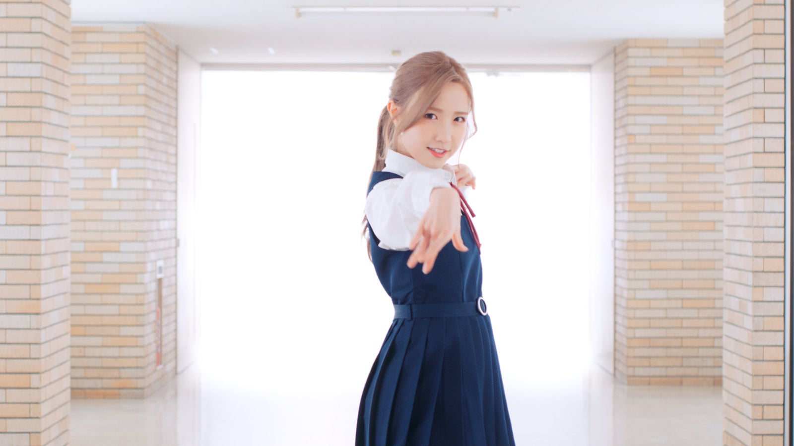 (画像20/32) AKB48、本田仁美センター新シングル「どうしても君が好きだ」MV解禁 「大声ダイヤモンド」「言い訳Maybe」に続く王道ソング - モデルプレス