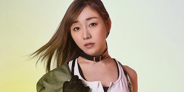 須田亜香里、ske48卒業後初の主演舞台決定 “セクシーミニ丈&網タイツ”ビジュアルも解禁<bumblebee7> モデルプレス