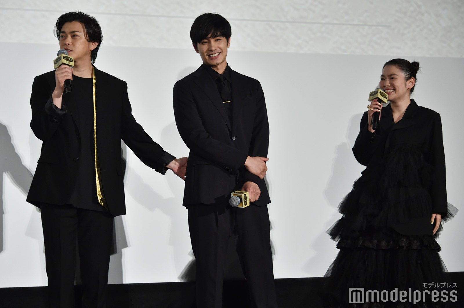 (画像18/24) 広瀬すず、KAT-TUN上田竜也のギャルピースに衝撃「可愛かった」櫻井翔が再現「そうじゃねえだろ？こうだろ！」＜映画 ...