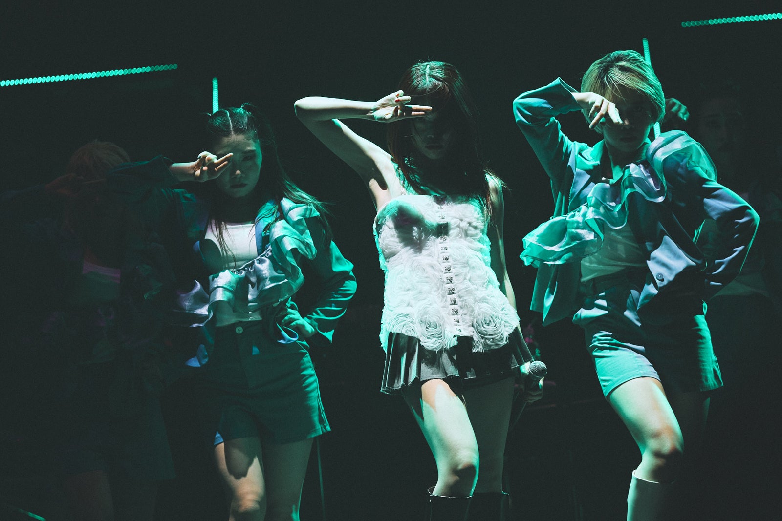 (画像22/43) 「No No Girls」発HANA、JISOOの「最上級にかわいいの！」に歓声湧く デビュー曲「ROSE」で華麗に舞う【DayDay. SUPER LIVE 2025 ...