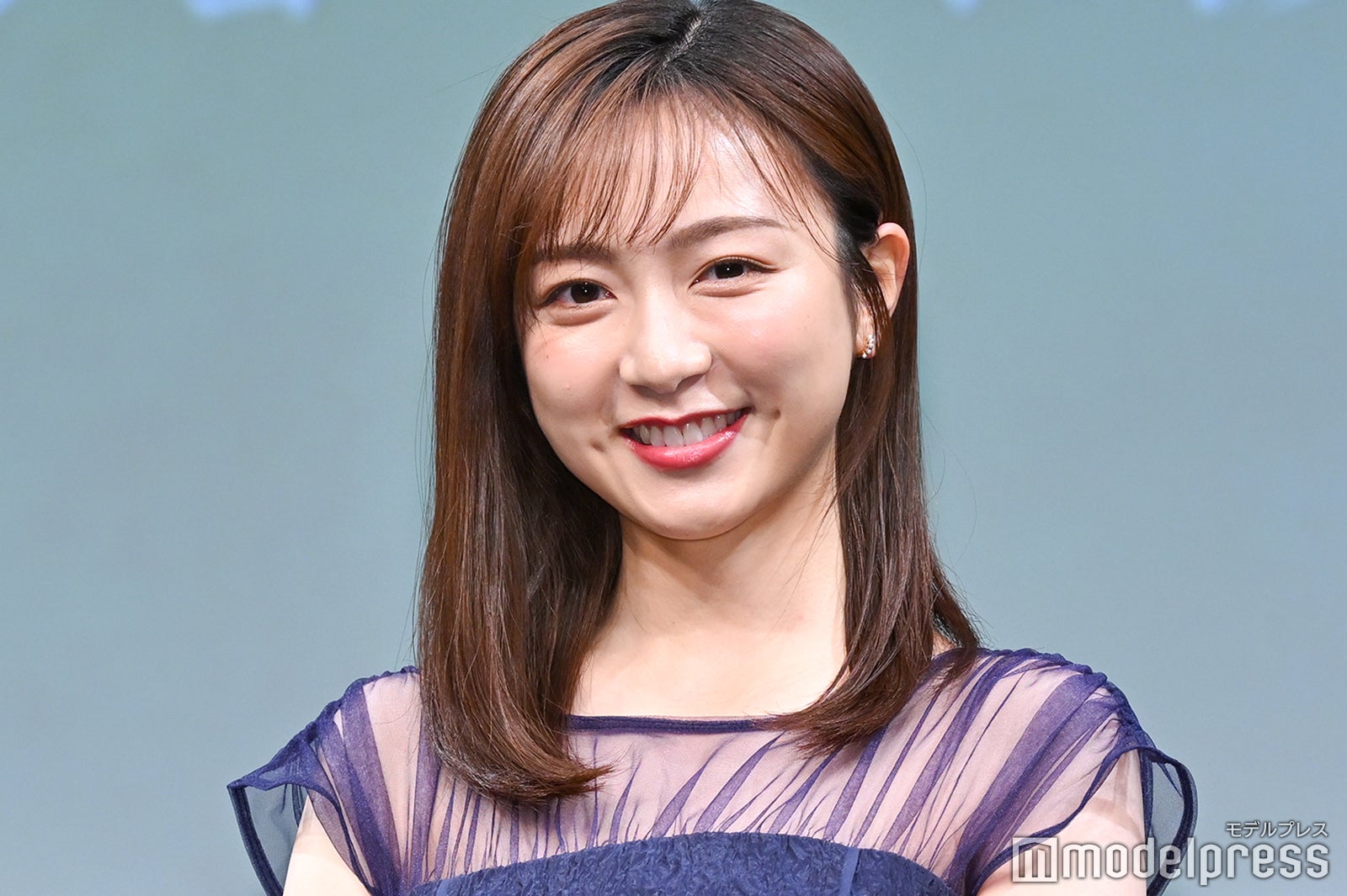 画像1 29 フジ佐久間みなみアナ、初フォトブック撮影までに取り組んだことは?美ボディ生かした大会出場にも意欲【みなみから】 モデルプレス