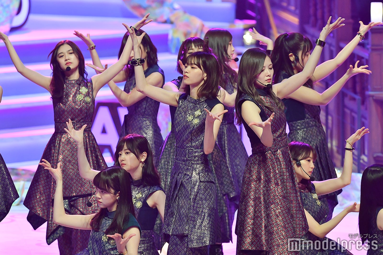 画像12 32 乃木坂46、生バンドで「インフルエンサー」披露 昨年不在の北野日奈子も参加<レコ大> モデルプレス