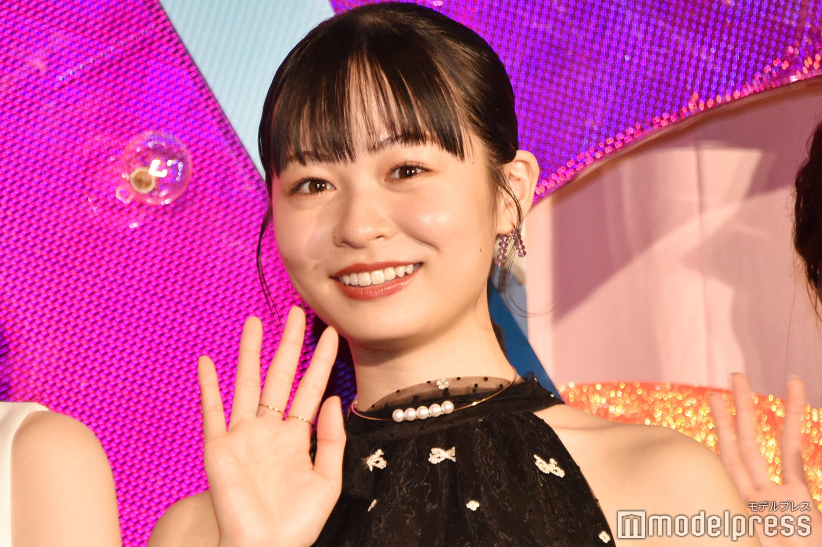 画像321 Hkt48田中美久「最高の教師」“初対面”オフショット披露で「かわいすぎる」「楽しそう」の声 モデルプレス 